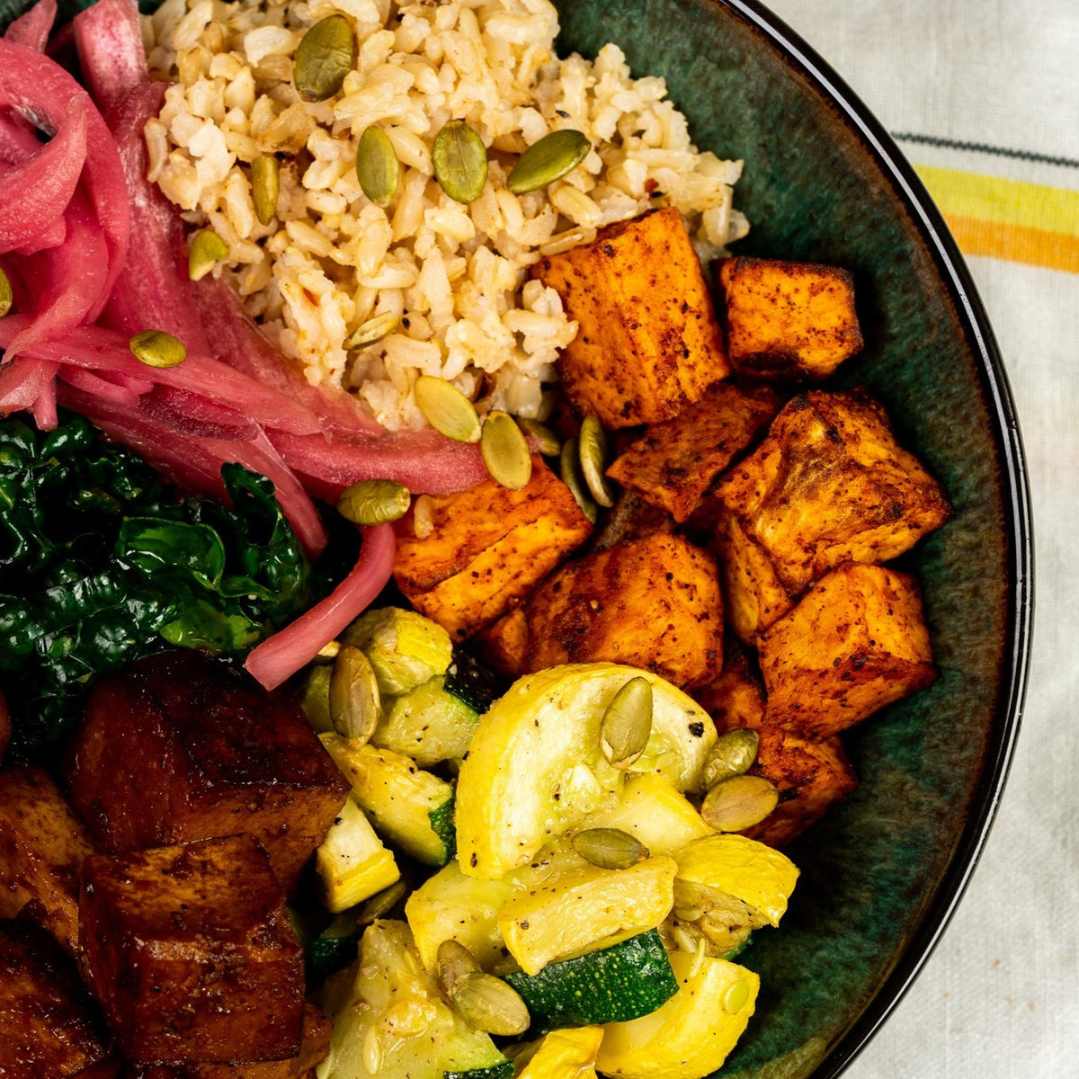 Build Your Own Bowls – LuckyBolt